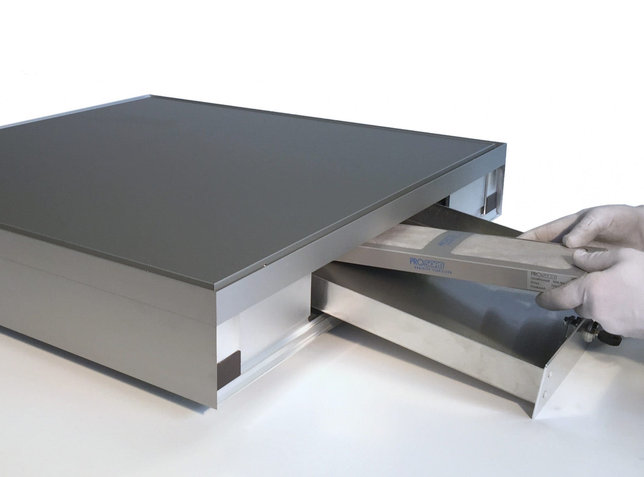 Passive Climate Control for Showcases - FRANK ProSorb