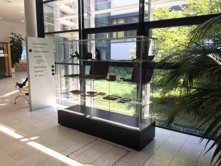 Shelving System Frank - Museum Display Shelves